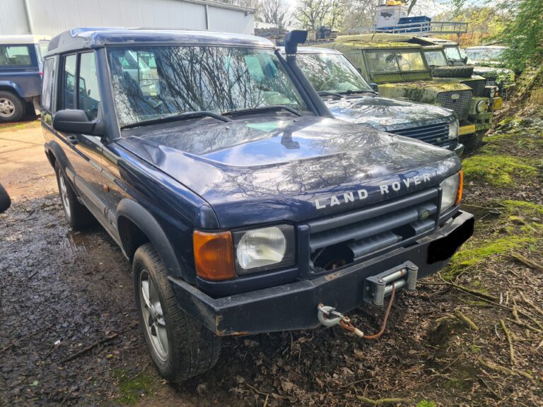 Discovery 2 TD5 automaat grijskenteken met stoffen bekleding Land Rover ...