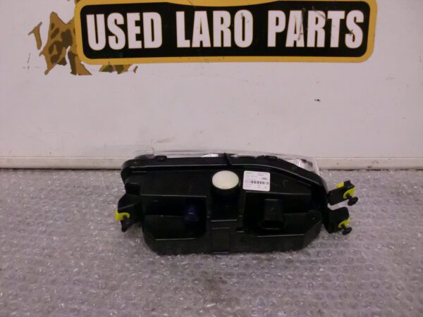 range rover sport L494 linksvoor mistlamp in bumper - Jansen LaRo demontage