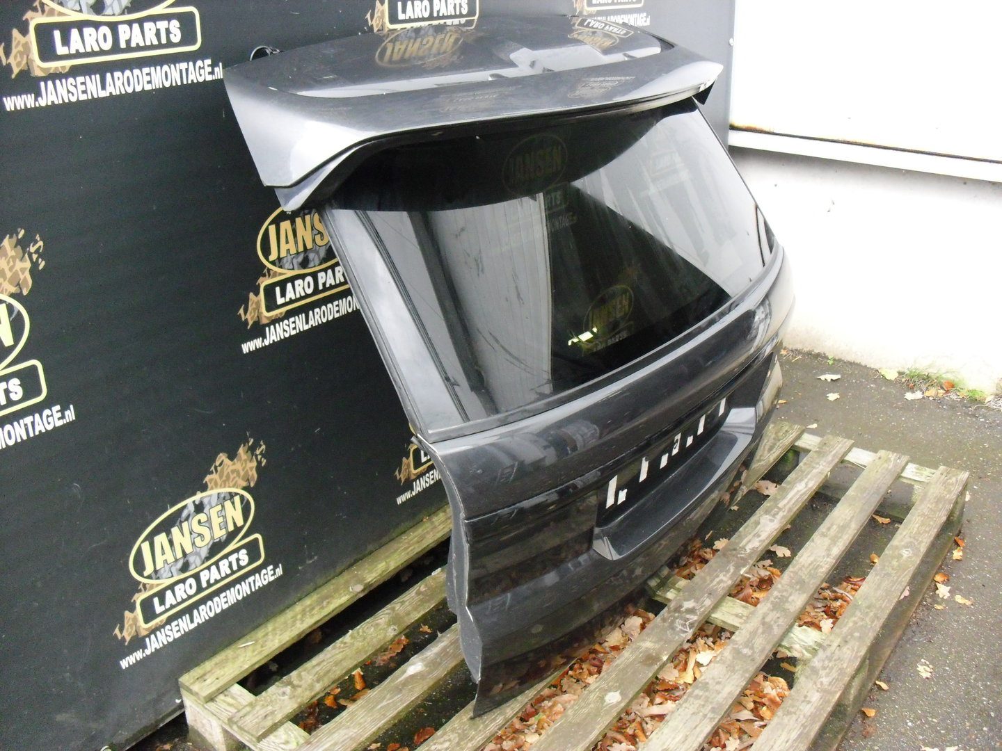 range rover sport L494 achterklep kaal kleur donker grijs met ruit ...