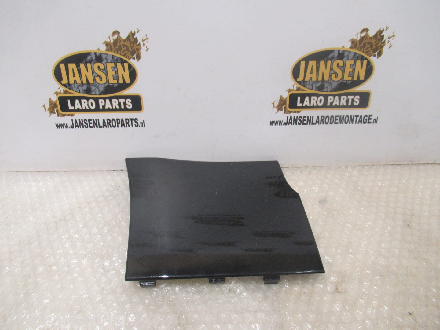 Range Rover L405 sierlijst spatbord links boven - Jansen LaRo demontage