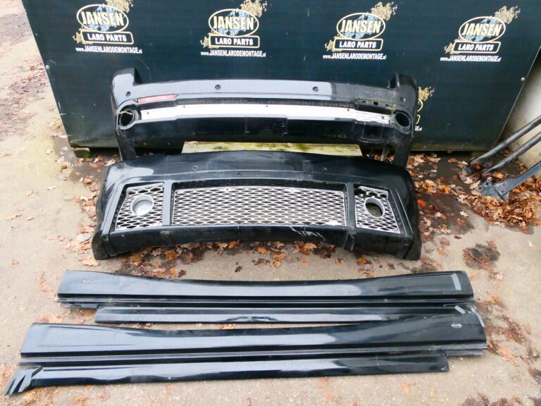 Range Rover L322 OVERFINCH body kit - Jansen LaRo demontage